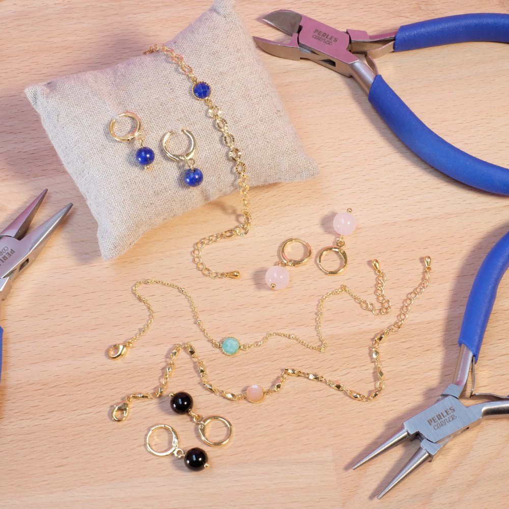Atelier création bijoux DIY Paris pour apprendre le montage de perles ...